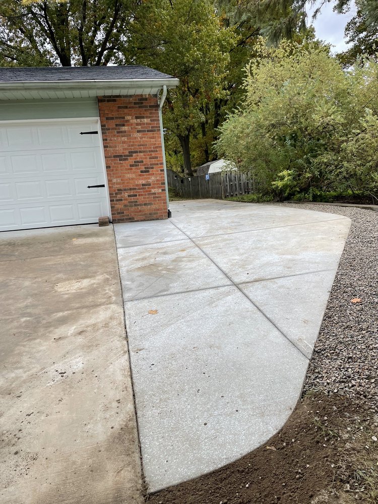 AULBACH CONCRETE - Updated April 2026 - 1840 Crescent Dr NE, Grand ...