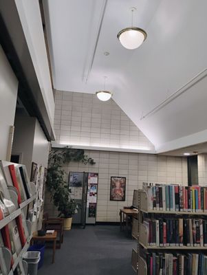 SOUTH WINDSOR PUBLIC LIBRARY - Updated December 2025 - 97 Photos & 15 ...