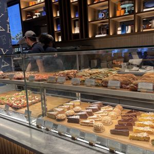 EATALY CAFFÈ - HUDSON YARDS - Updated November 2025 - 18 Photos & 10 ...