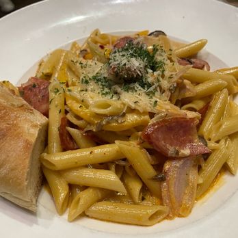 SKIPOLINI’S ITALIAN - Updated January 2025 - 743 Photos & 689 Reviews ...