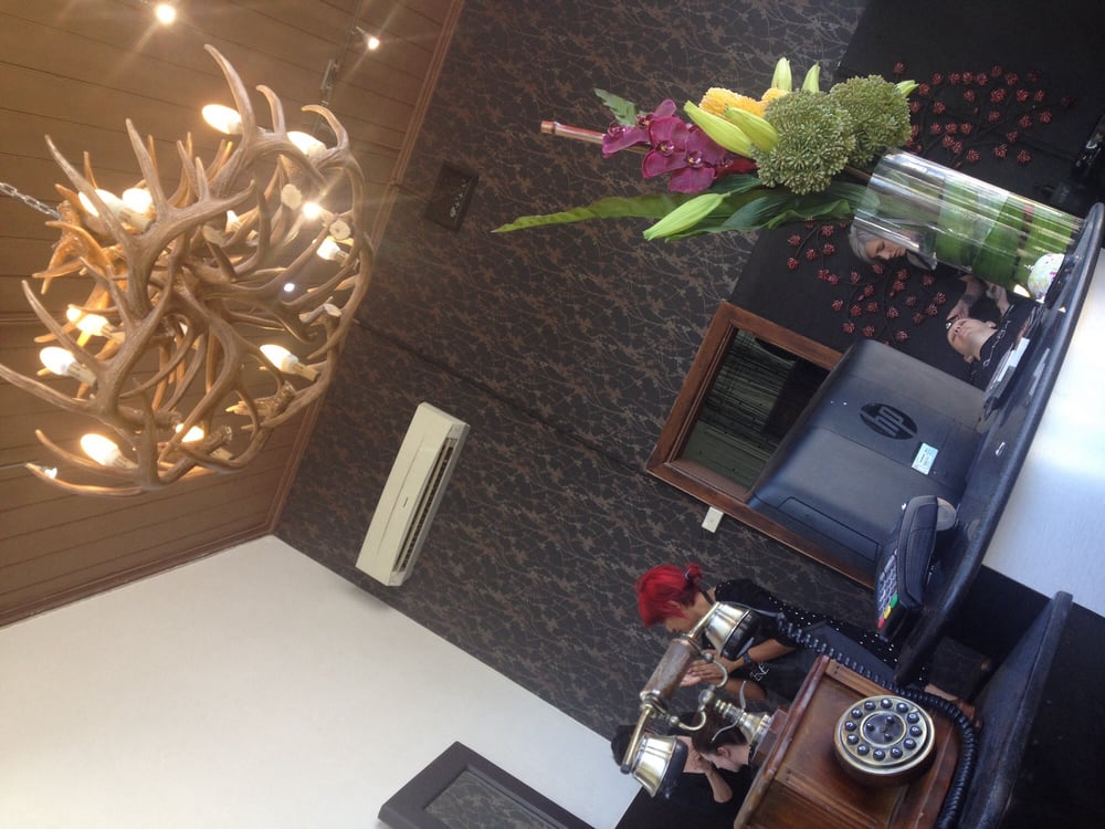 CAPTURE HAIR DESIGN - Updated March 2025 - 492 Queensberry St, North ...