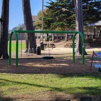 EDGEMAR PARK - Updated December 2025 - Fremont Ave & Winwood Ave ...