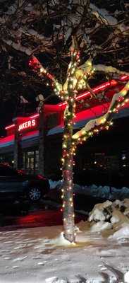 JAKERS BAR AND GRILL - Updated February 2025 - 132 Photos & 252 Reviews ...