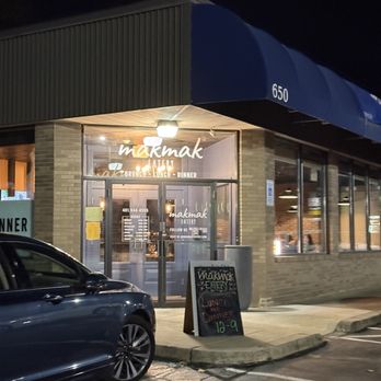 MAKMAK EATERY - Updated January 2025 - 122 Photos & 29 Reviews - 650 ...