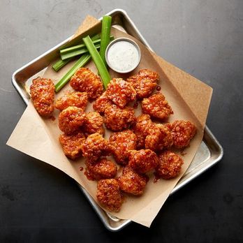 BUFFALO WILD WINGS Updated February 2025 80 Photos 81 Reviews 555 N Spring St Los Angeles California Chicken Wings Restaurant Reviews Phone Number Menu Yelp