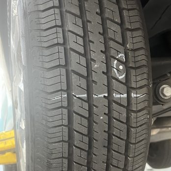 PRIORITY TIRE - Updated January 2026 - 10 Photos - 1750 Airport Rd ...