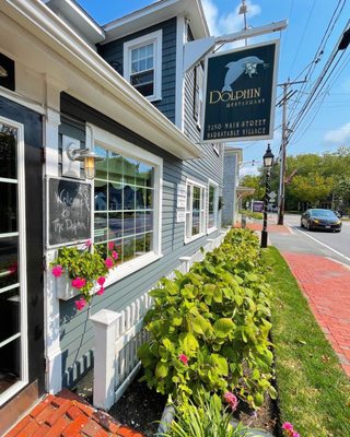 DOLPHIN RESTAURANT - Updated September 2025 - 73 Photos & 143 Reviews ...