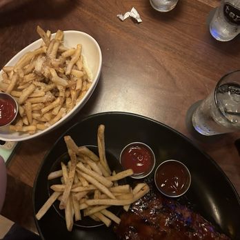 TAP 42 - DAVIE - Updated January 2025 - 736 Photos & 437 Reviews - 2266 ...