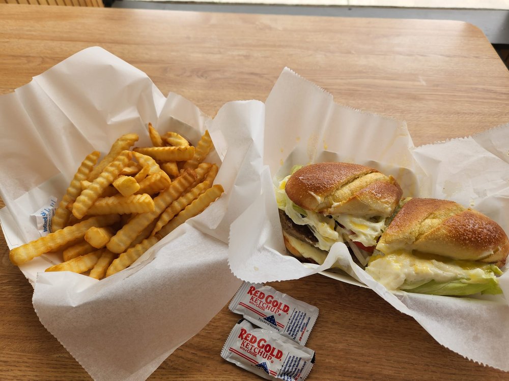 COMBS PIZZA - Updated January 2026 - 26 Photos & 27 Reviews - 329 2nd ...