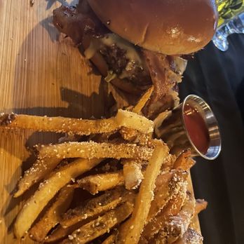 FOUNDATION KITCHEN + BAR - Updated August 2025 - 64 Photos & 35 Reviews ...