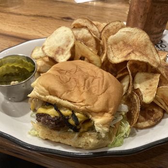 THE STONES COMMON HOUSE & KITCHEN - Updated January 2025 - 142 Photos ...