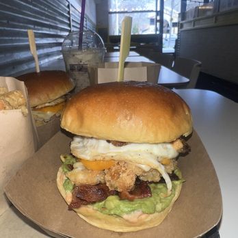 THE FLYING YOLK - Updated December 2024 - 708 Photos & 846 Reviews - 2902 Tapo Canyon Rd, Simi ...