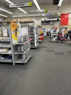 STAPLES - Updated December 2025 - 45 Photos & 87 Reviews - 4610 North ...