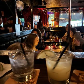 R BAR - Updated October 2025 - 338 Photos & 697 Reviews - 3331 W 8th St ...