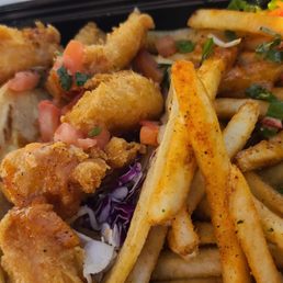 CALIFORNIA FISH GRILL - Updated March 2025 - 1101 Photos & 1402 Reviews ...