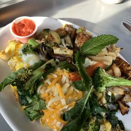 BROOKLINE LUNCH - 475 Photos & 602 Reviews - 9 Brookline St, Cambridge ...