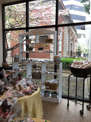 THE ORIGINAL VELATIS - Updated December 2025 - 58 Photos & 53 Reviews ...