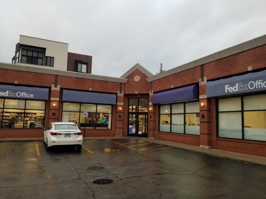 FEDEX OFFICE PRINT & SHIP CENTER - Updated December 2025 - 34 Photos ...