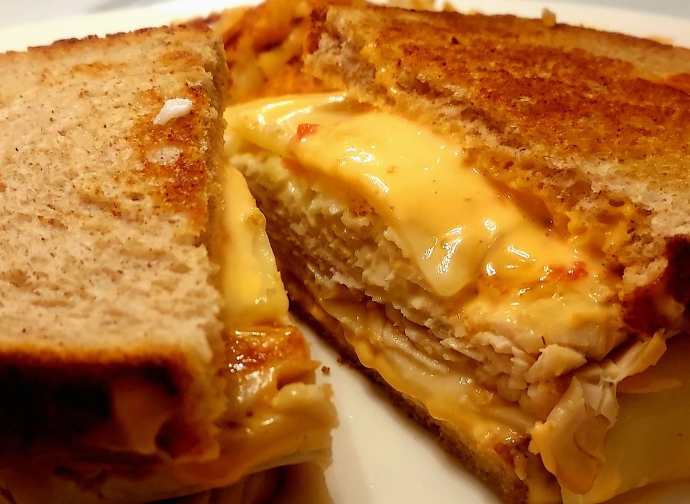 COUNTRY CLUB DINER - Updated August 2025 - 71 Photos & 117 Reviews ...