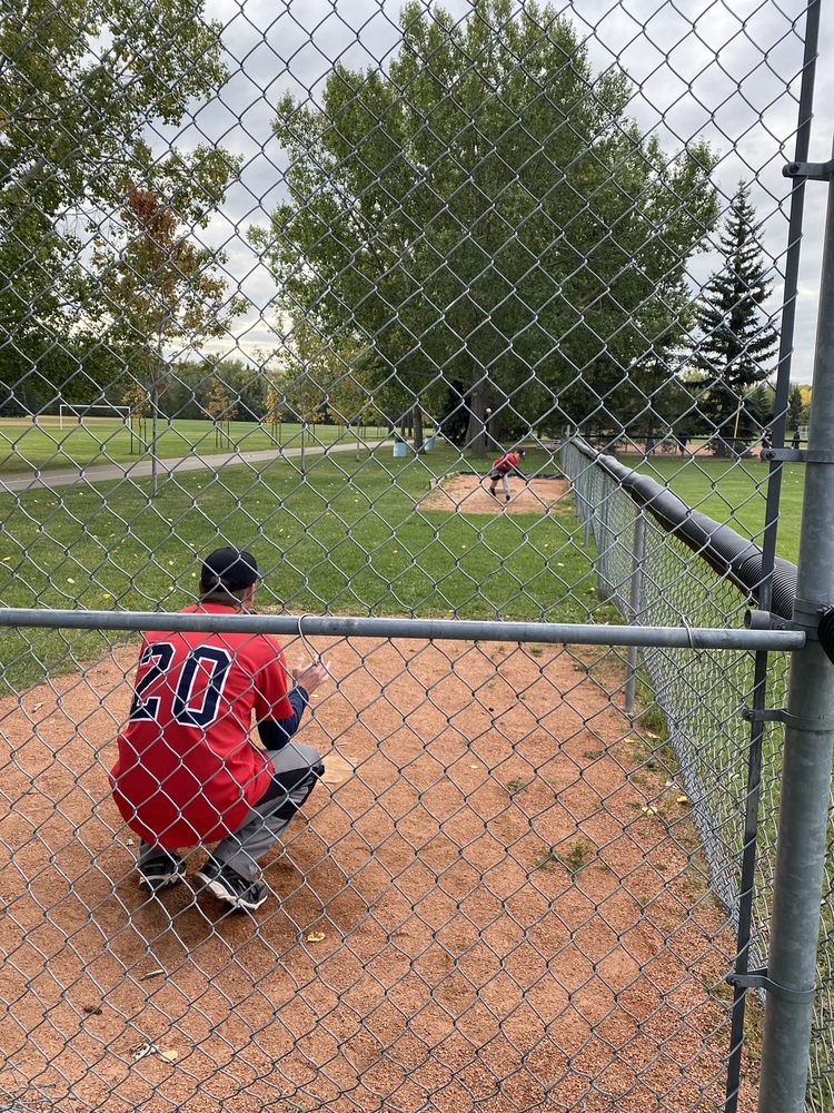 RUNDLE PARK - Updated August 2025 - 34 Photos & 14 Reviews - 2909 113 ...