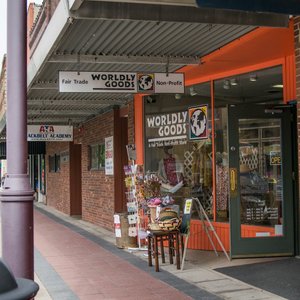 RALLY HOUSE DUFF PLAZA - Updated August 2025 - 13 Photos - 301 S 16th ...