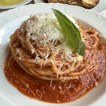 CASA ME - Updated May 2025 - 120 Photos & 71 Reviews - 7 Sconset Square ...