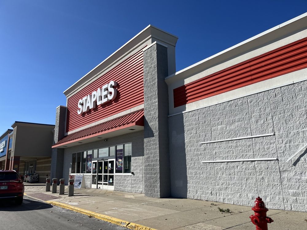 STAPLES - Updated October 2025 - 25 Photos & 13 Reviews - 45 Gosling Rd, Newington, New ...