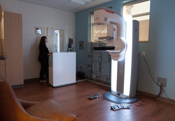 LANDMARK MEDICAL CENTER - Updated November 2024 - 102 Photos & 42 ...