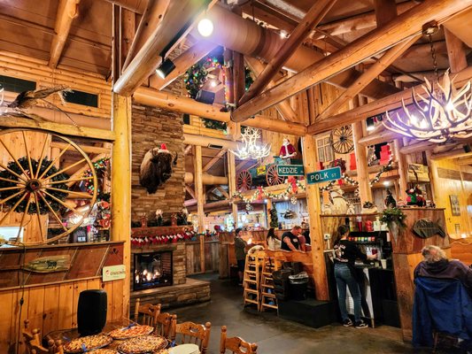 VILLAGE PIZZA & PUB - 227 Photos & 157 Reviews - 2496 N Randall Rd ...