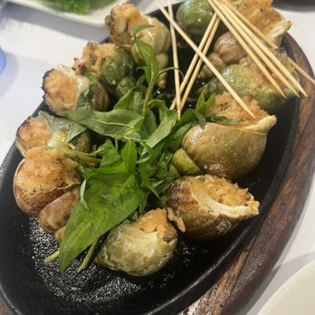 BIEN HEN RESTAURANT - Updated September 2024 - 2428 Photos & 934 ...