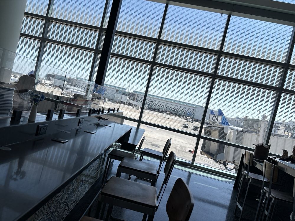 GEORGE BUSH INTERCONTINENTAL AIRPORT - TERMINAL C - Updated December ...