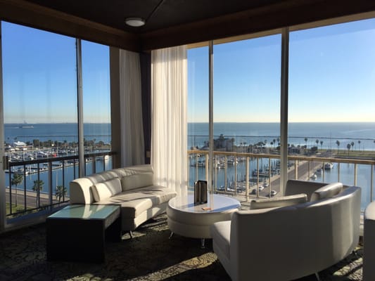 GRANDVIEW LOUNGE - Updated December 2025 - 14 Reviews - 300 N Shoreline ...