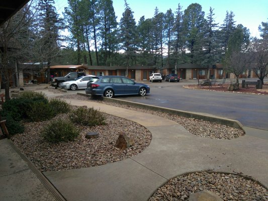 WEST WINDS LODGE & CONDOS - Updated December 2025 - 208 N Eagle Dr ...