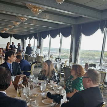 LE MONT - Updated October 2024 - 480 Photos & 348 Reviews - 1114 ...