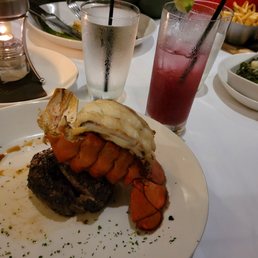 SULLIVAN’S STEAKHOUSE - Updated December 2025 - 513 Photos & 582 ...