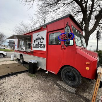 RADFISH - Updated June 2025 - 54 Photos & 48 Reviews - 10630 Menchaca ...