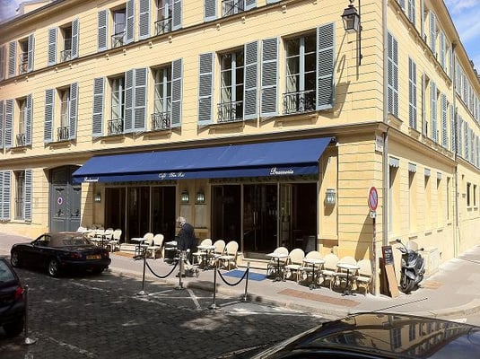 CAFÉ BLEU ROI - Updated December 2024 - 12 Reviews - 7 rue Colbert ...