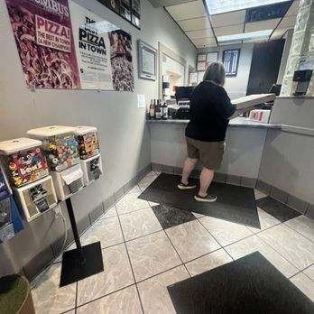 THE PIZZA HOUSE - Updated December 2025 - 188 Photos & 280 Reviews ...