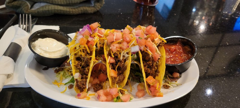 7C LOUNGE - Updated December 2025 - 10 Photos - 11630 Caroline Rd ...