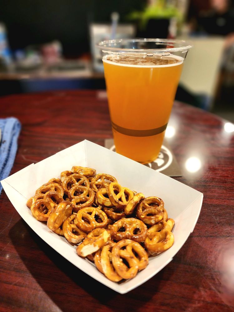 MAC & JACK’S BREWERY - 79 Photos & 134 Reviews - 17825 NE 65th St ...