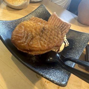 UMAI REVOLVING SUSHI - Updated November 2024 - 259 Photos & 92 Reviews ...