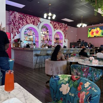 MOSA RESTAURANT AND BAR - Updated August 2025 - 181 Photos & 70 Reviews ...