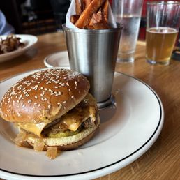 DOC B’S RESTAURANT - Updated January 2026 - 140 Photos & 88 Reviews ...