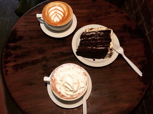 BUCER’S COFFEE HOUSE PUB - 28 Photos & 106 Reviews - Coffee & Tea - 201 ...