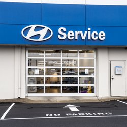 LARSON HYUNDAI SERVICE - 26 Photos & 30 Reviews - Auto Repair - 7601 ...