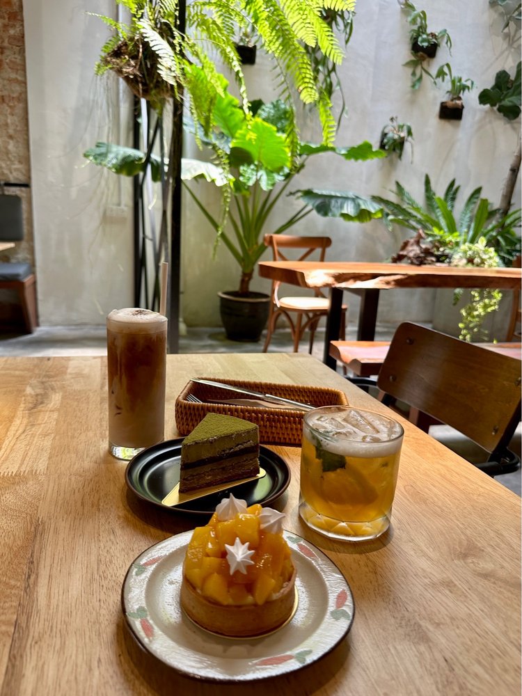 THE MAKER CAFE - Updated November 2024 - 243 Beach St, George Town ...