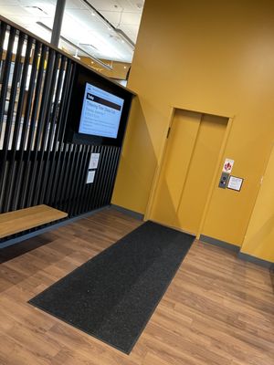 CHICAGO PUBLIC LIBRARY - WEST LOOP - Updated December 2025 - 28 Photos ...