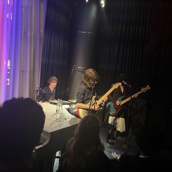 SILVER LINING LOUNGE - Updated December 2025 - 68 Photos & 27 Reviews ...