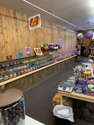 CHUTTERS - 171 Photos & 106 Reviews - 43 Main St, Littleton, NH, United ...