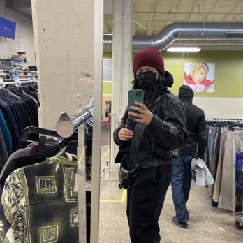 GOODWILL STORE & DONATION CENTER - Updated October 2025 - 67 Photos ...